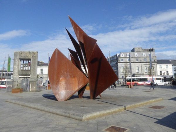 Young man threatened and robbed in Eyre Square in broad daylight ...