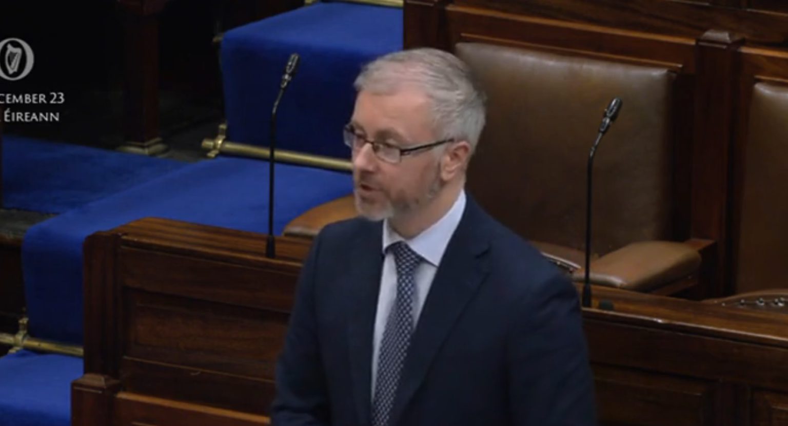 Minister condemns "deeply disturbing" events of fire at hotel earmarked ...